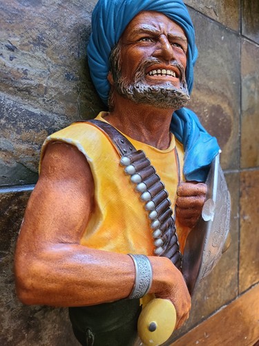 Vintage Bossons PATHAN WARRIOR [England 1967] Large Wall Chalkware ...