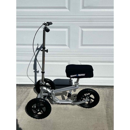 "Ultimate Mobility: Knee Rover Pro All Terrain Knee Scooter - Silver ...