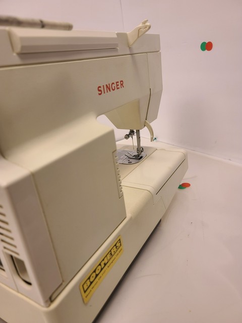 SINGER Sewing Machine School Model 5830C Great for sale online | eBay