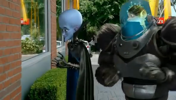 McDonald's 2010 MEGAMIND Animated Movie BRAINBOT Villain Robot YOUR Toy ...