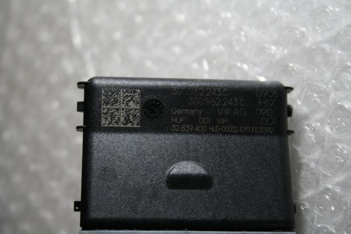 VW Tiguan II AD1 Easy open Heckklappenöffner Sensor 5NA962283 ...
