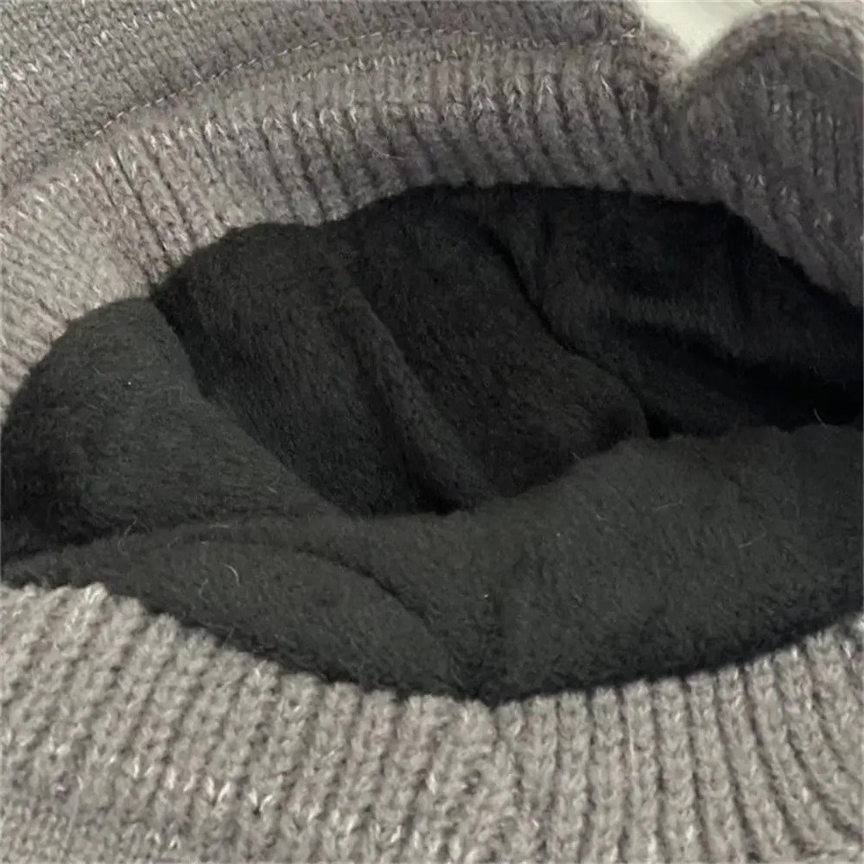 Dual-Tone Knit Baseball Cap with Ear Protection Outdoor Fashion Unisex ...