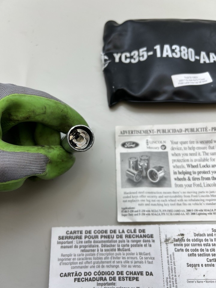 Ford F250 F350 Spare Tire Lock Key And Code Card OE YC35-1A380-AA 81282 ...