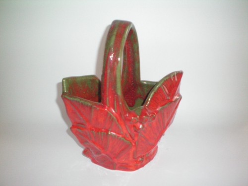 VINTAGE MCCOY RED & GREEN POTTERY BASKET PLANTER USA | eBay