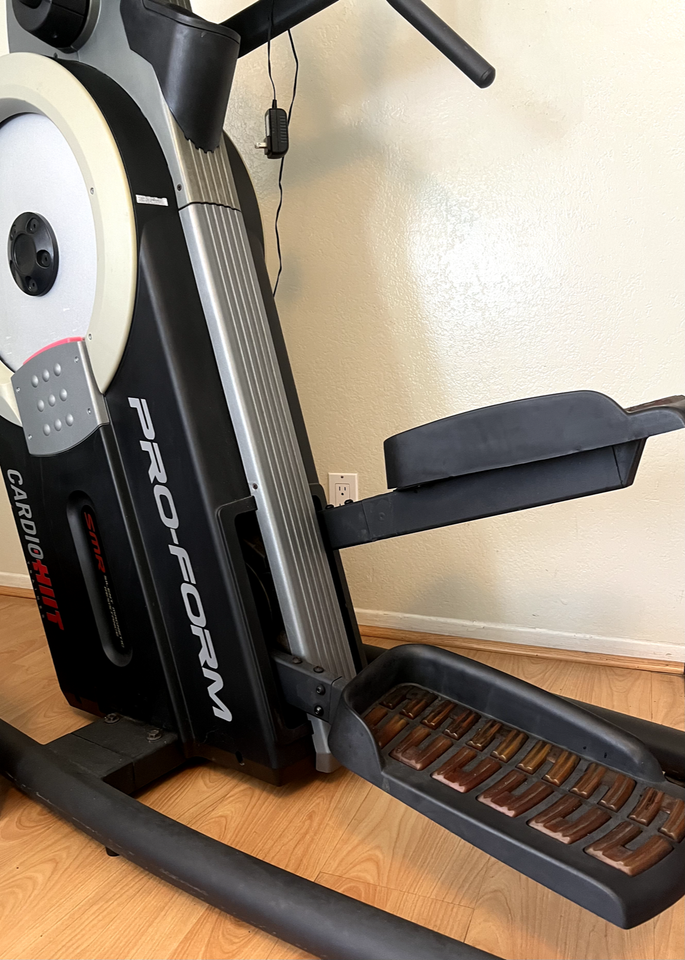 ProForm HIIT Trainer Elliptical Black/Grey Used in Great Condition PICK ...