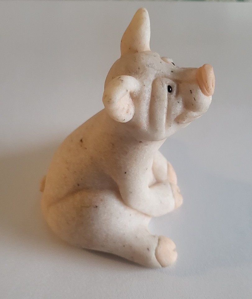 Vintage 2000 Quarry Critters PETUNIA Sitting Pig 3" high | eBay