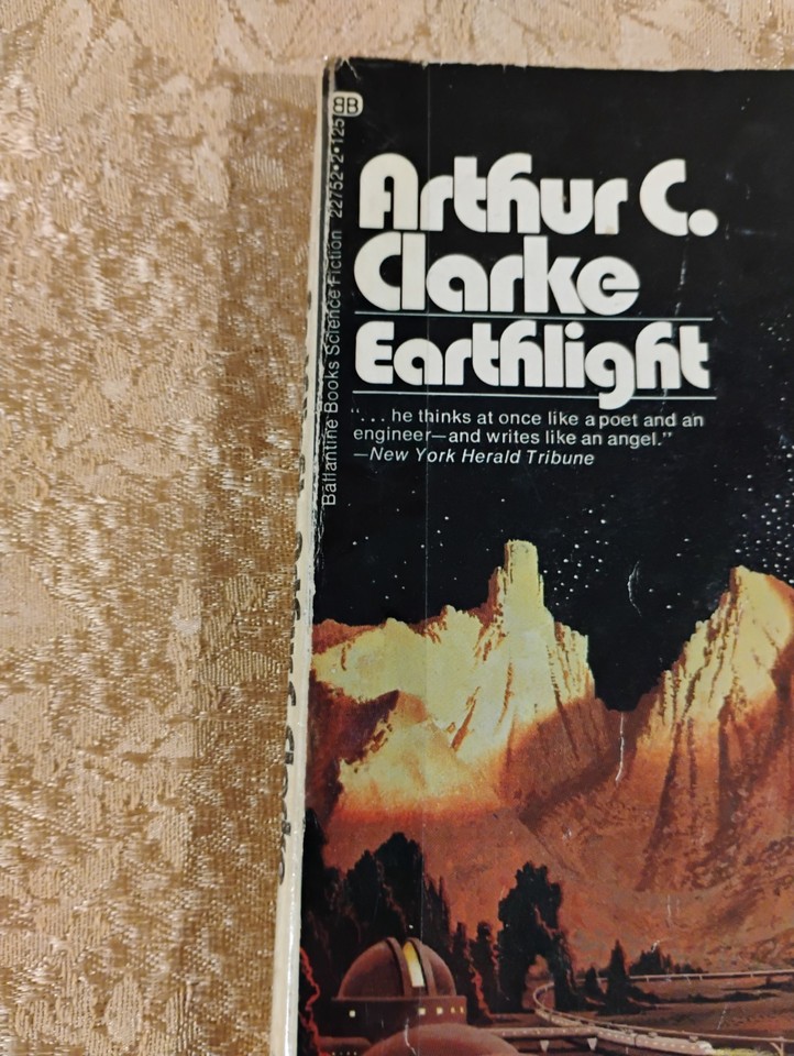 Earthlight by Arthur C. Clarke ~ 1973 Ballantine Books Sci/Fi Paperback ...