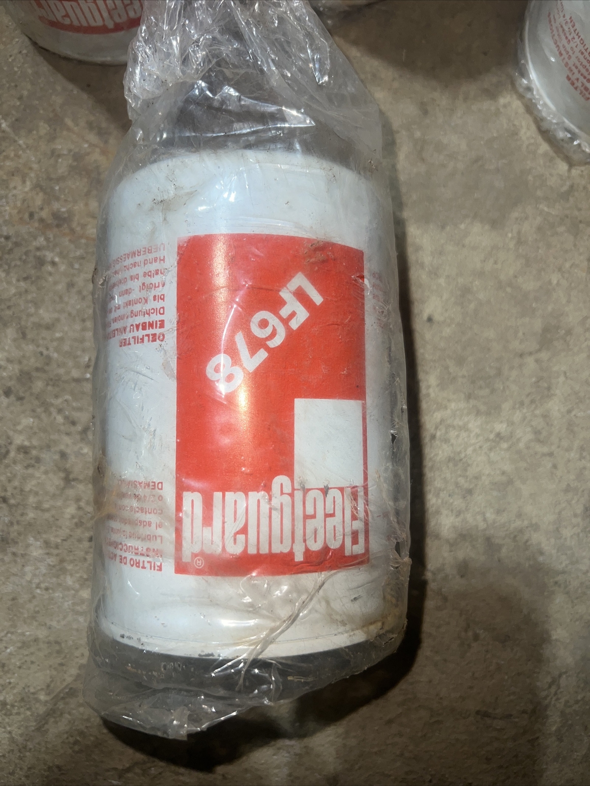 New Genuine Fleetguard LF678 Oil Lube Filter | eBay