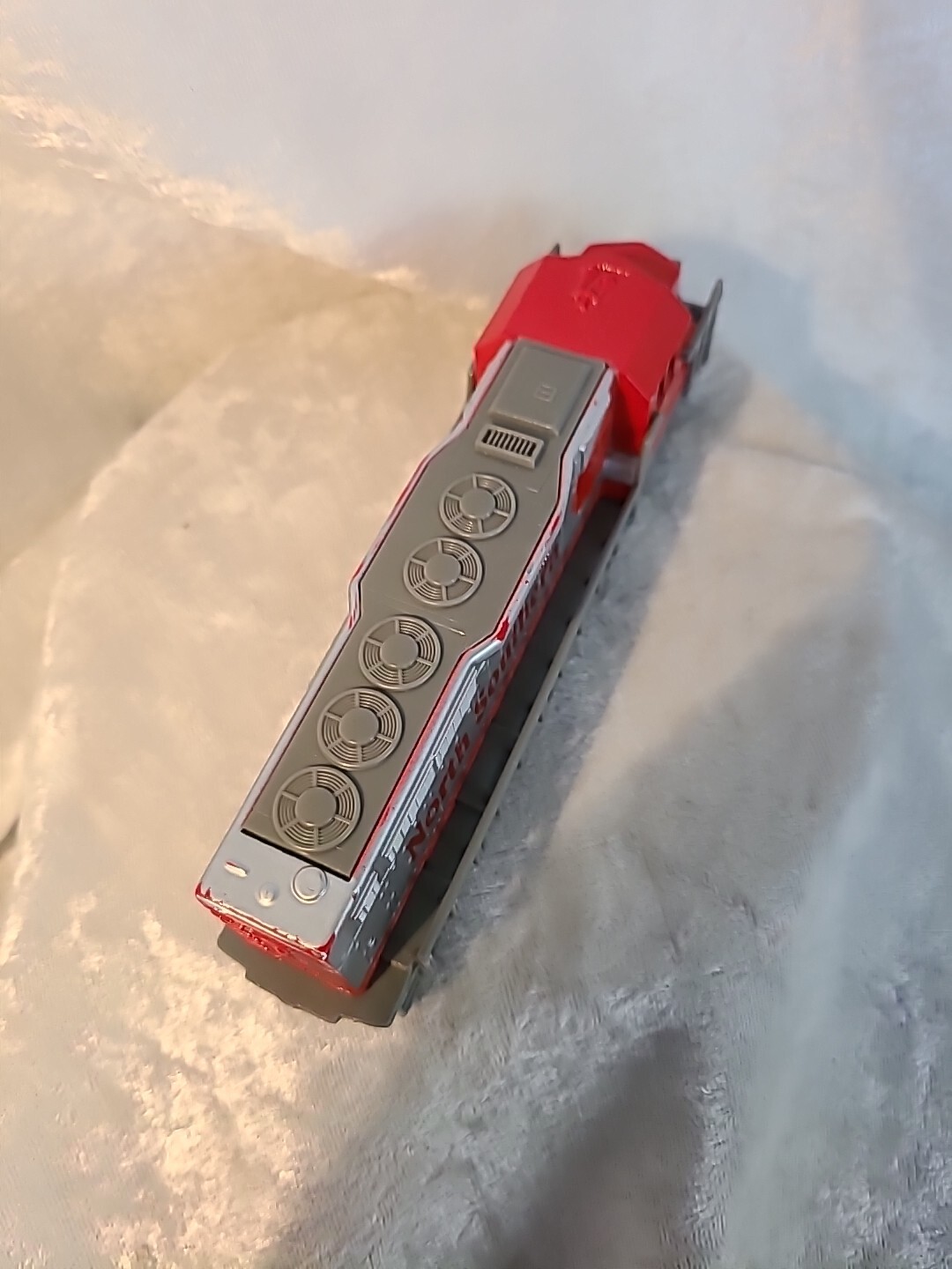 SHING FAT Pull Back & Go 7" Freight Loco Train North Southern Gray Red ...