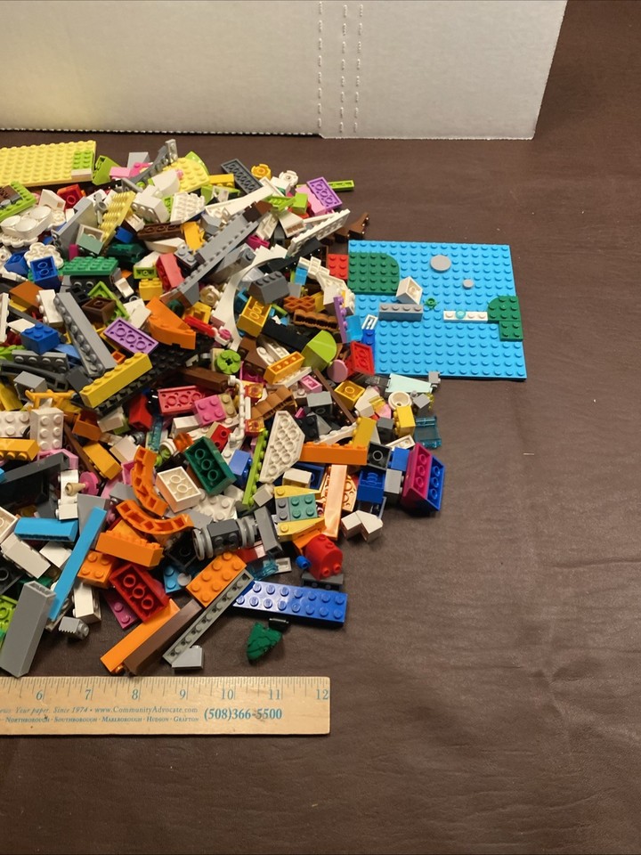 Legos 3 Lbs Random Parts Pieces Nice! Smoke Free Home! Lego Bricks etc ...