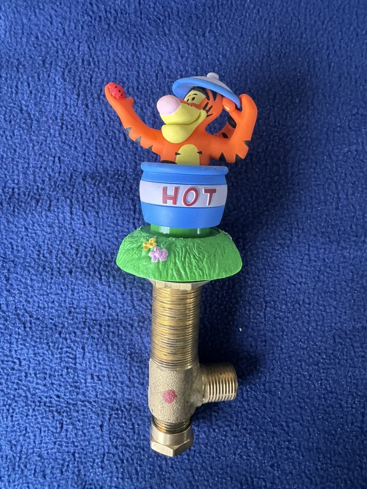 DISNEY WINNIE THE POOH 8" WIDESPREAD FAUCET 601 884 Tigger Please Read ...
