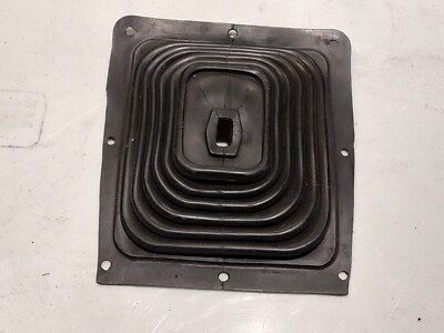 UNIVERSAL HURST B&M STYLE RUBBER SHIFTER BOOT | eBay