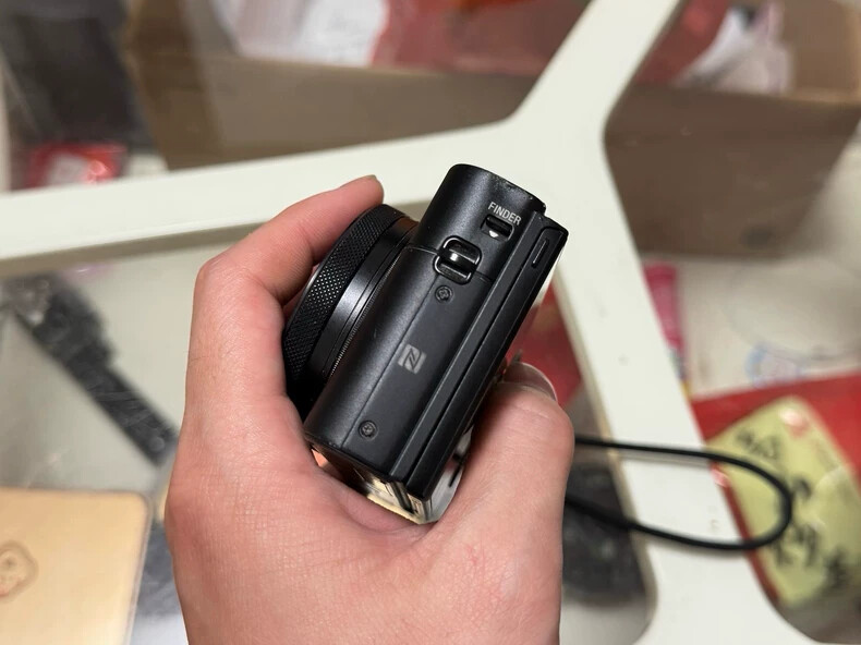 Sony Cyber-shot RX100 V RX100M5 20.1MP Digital Camera W/ Flip Screen ...