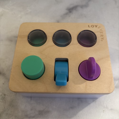 Lovevery Sensory Switchboard Fine Motor Skills Toddler Baby Toy ...