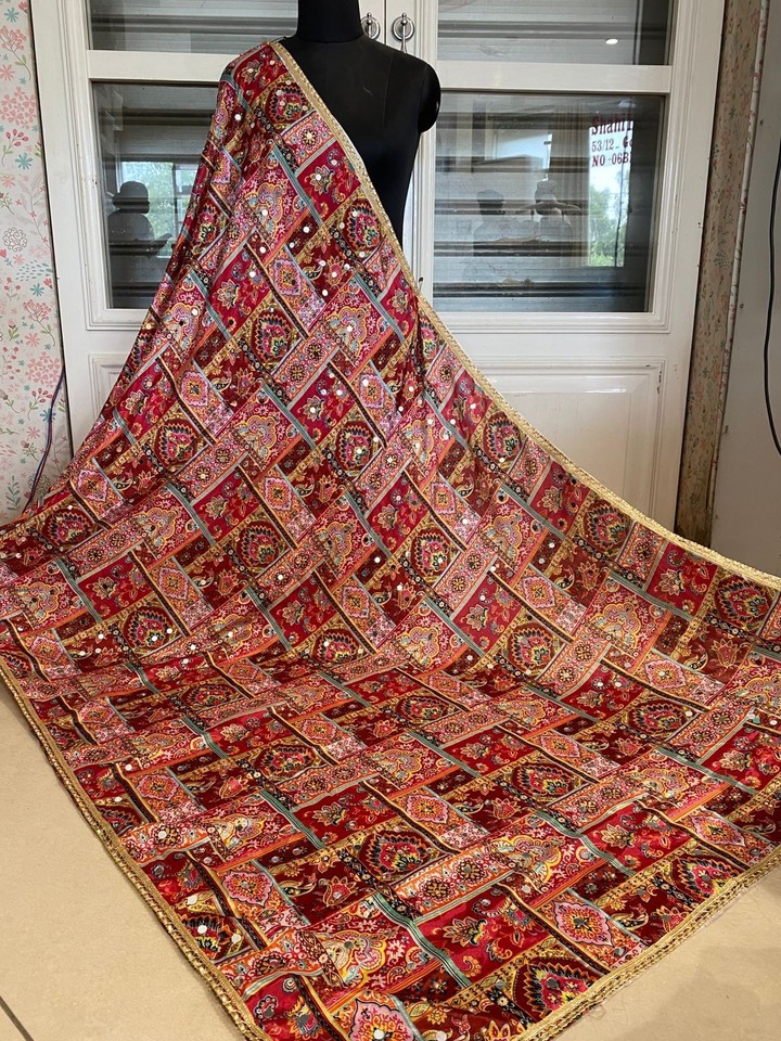 Women chunni dupatta pearl & mirror handmadel print chinnon chunri ...