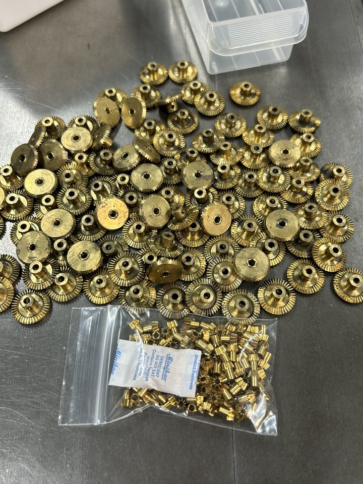 QTY 1 TRADESHIP BRASS 90 DEGREE BEVEL GEAR SET 40/10 TEETH 4:1 RATIO ...