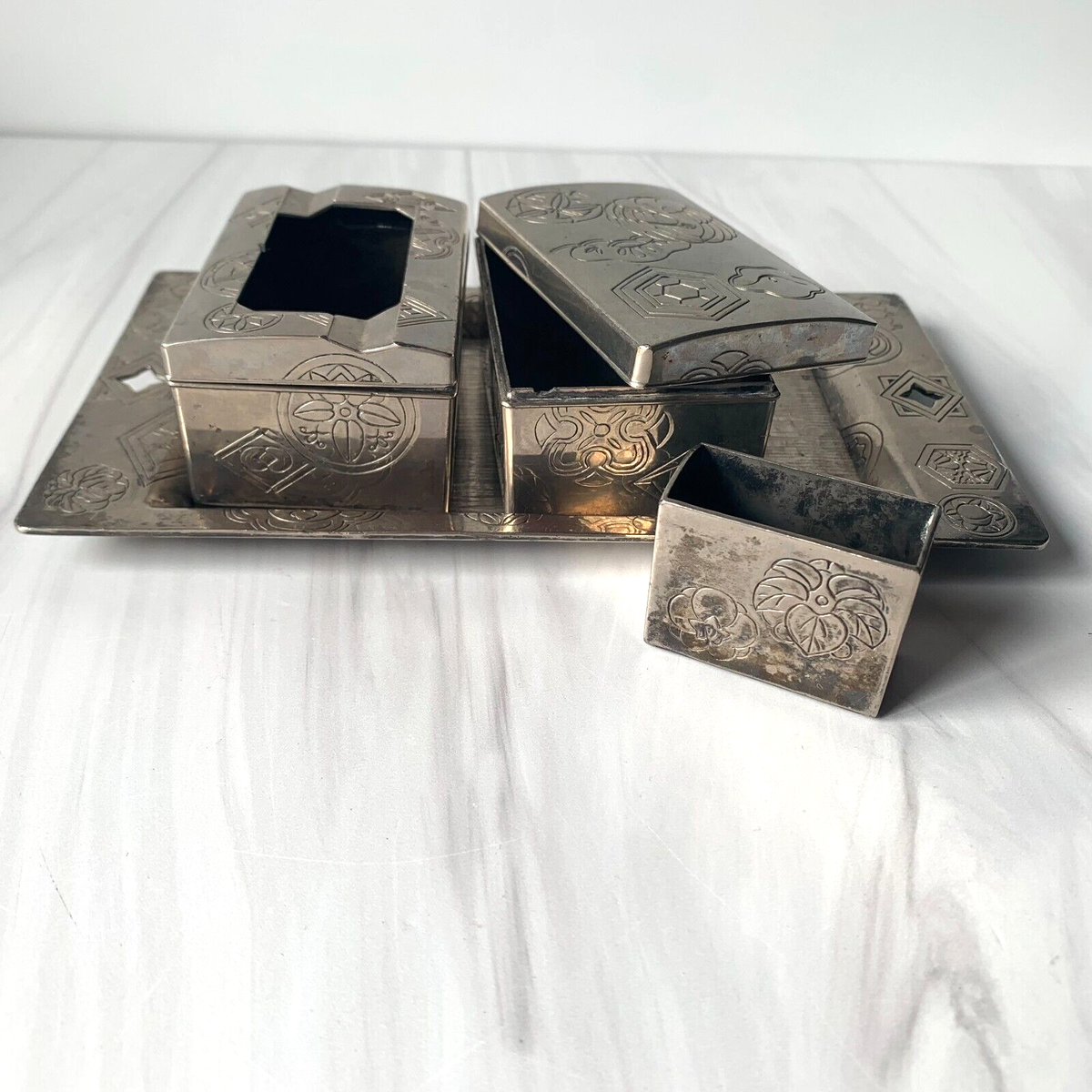 Japanese Smoke Tray Set A Japanese Lacquer Smoking Companion Set,