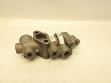 Bendix T243850 Tp-3 Protection Valve Rear 104534 VOLVO Kenworth Mack ...
