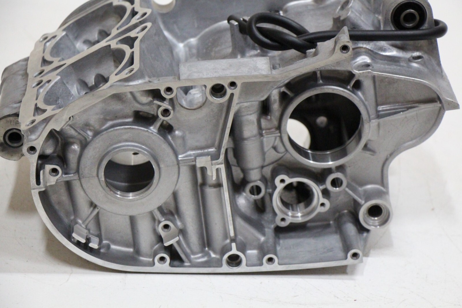 New Yamaha Banshee Cases Crankcase Oem Factory Top Bottom Engine Motor ...