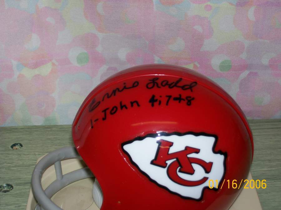 ERNIE LADD SIGNED T/B KANSAS CITY CHIEFS 2BAR MINI HELMET RIP! | eBay