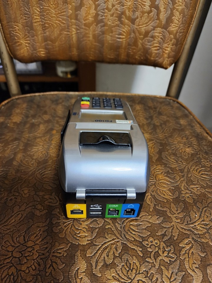 FIRST DATA FD100 TI Merchant Terminal Card Reader Scanner w/AC Adapter ...