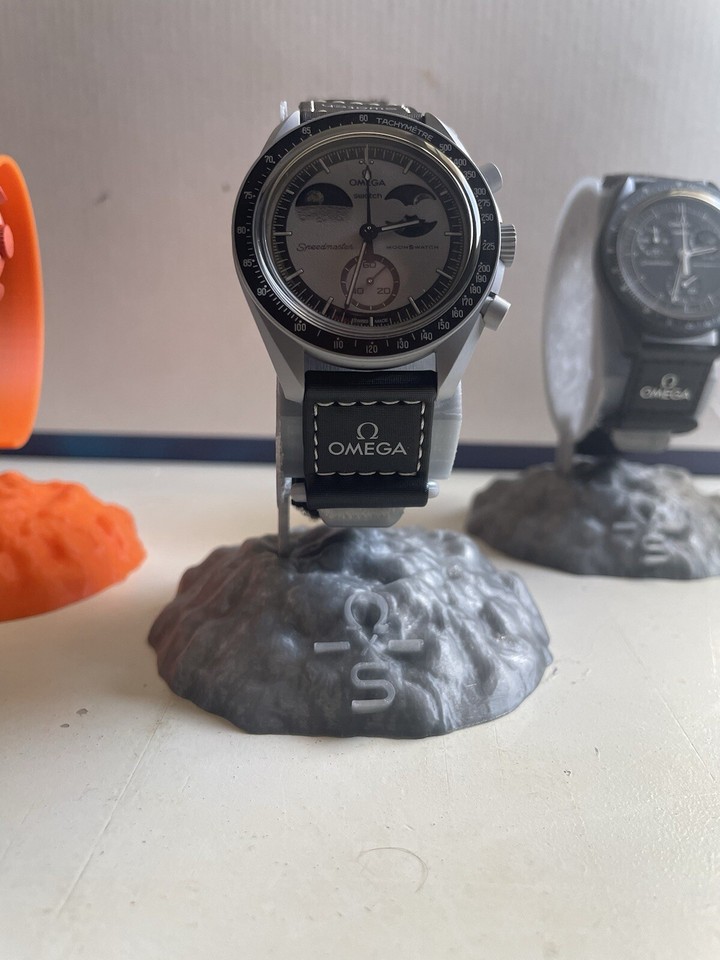 🪐🚀 Omega X Swatch Moon Swatch Watch Collectors Display Stand 🪐🚀 ...