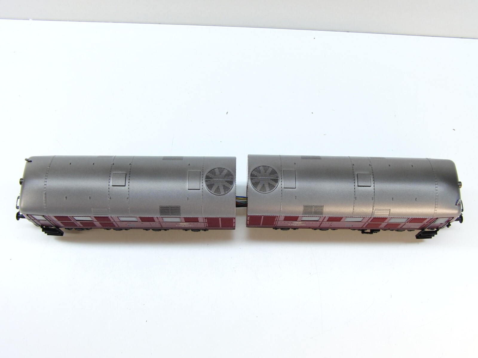 Märklin 1:87 BR V 188 DB Schwere Diesel-Doppellokomotive - Spur H0 ...