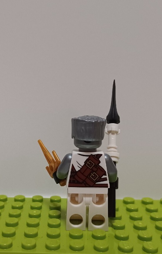 Lego Ninjago Minifigure Zane Honor Robe with Weapons | eBay