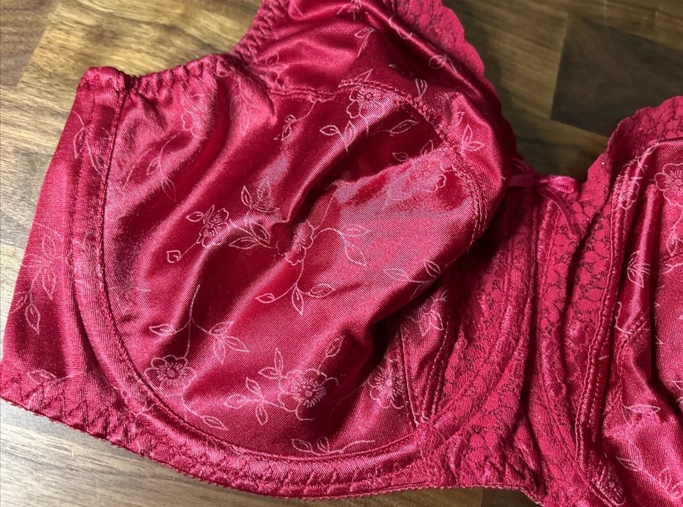 Playtex 36DD Full Figure Underwire Bra Style #4422 Red Silk Floral ...
