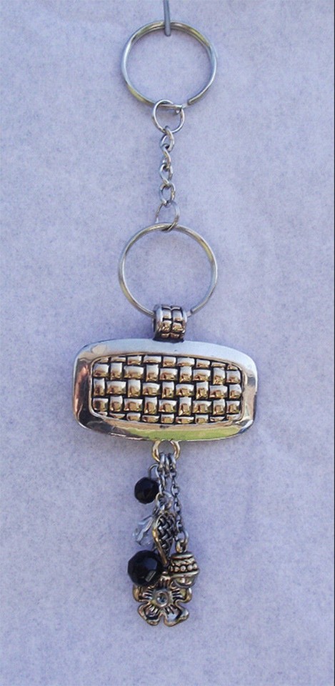 DESIGNER INSPIRED 2 TONE SILVER & GOLD MULTI CRYSTAL METAL HEARTS KEY ...