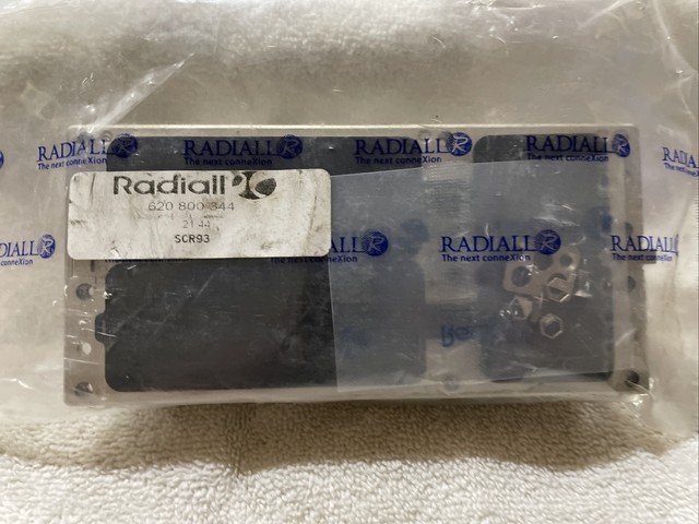 Radiall 620 800 344 Connector for sale online | eBay