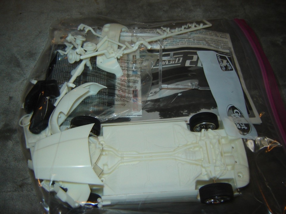 Junk yard Model kits for Rebuild or Parts 7 kits w/4 zip lock bags Misc ...
