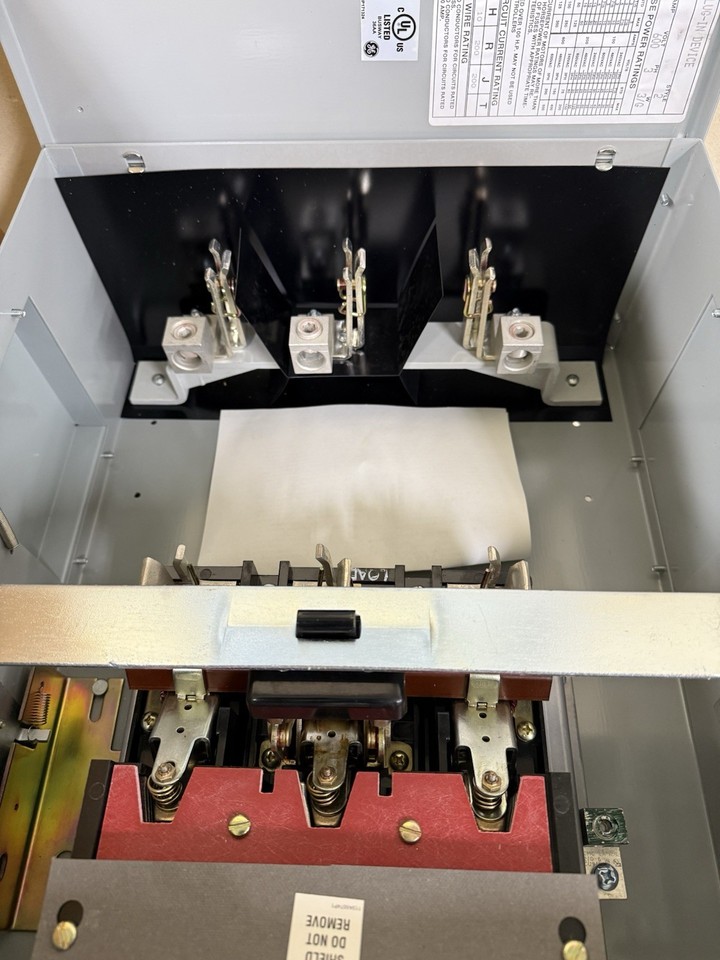 NEW GE SB364RGR 200 Amp Fusible 480V 3PH 3 Wire Spectra Series SB Bus ...