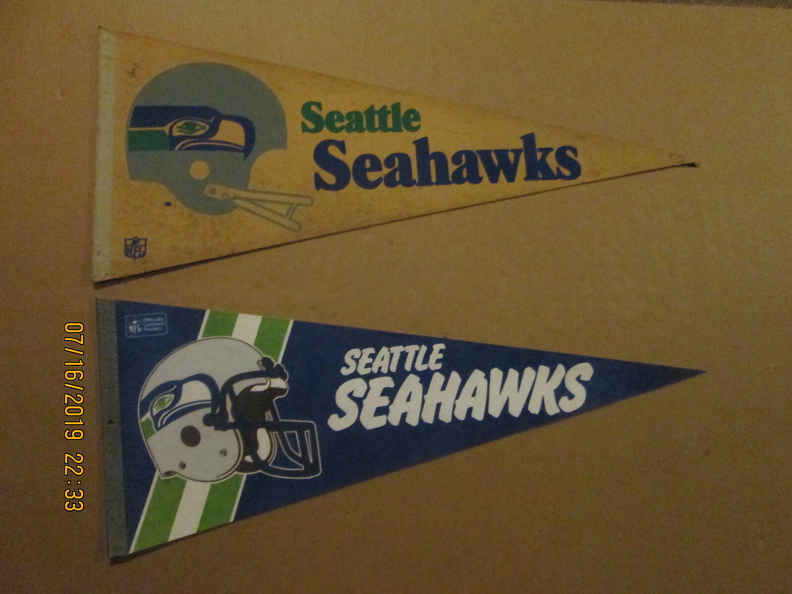 NFL Seattle Seahawks Vintage 1970's 2 Bar Helmet 1990's 2 Bar Facemask ...