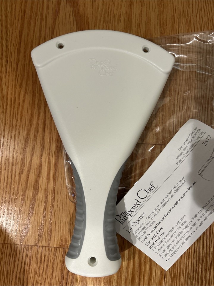 NEW Pampered Chef Jar Opener Easy Grip #2677 | eBay