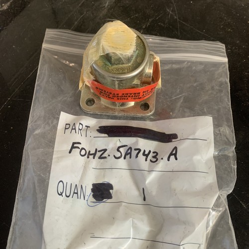 NOS 1990 + FORD TRUCKS AIR SUSPENSION LEVELER PILOT VALVE F0HZ-5A7443-A ...