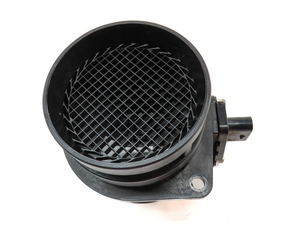 13-17 AUDI A4 A5 A6 Q3 Q5 (B8 8K 8T C7 8U 8R) 2.0L TURBO MASS AIR FLOW ...