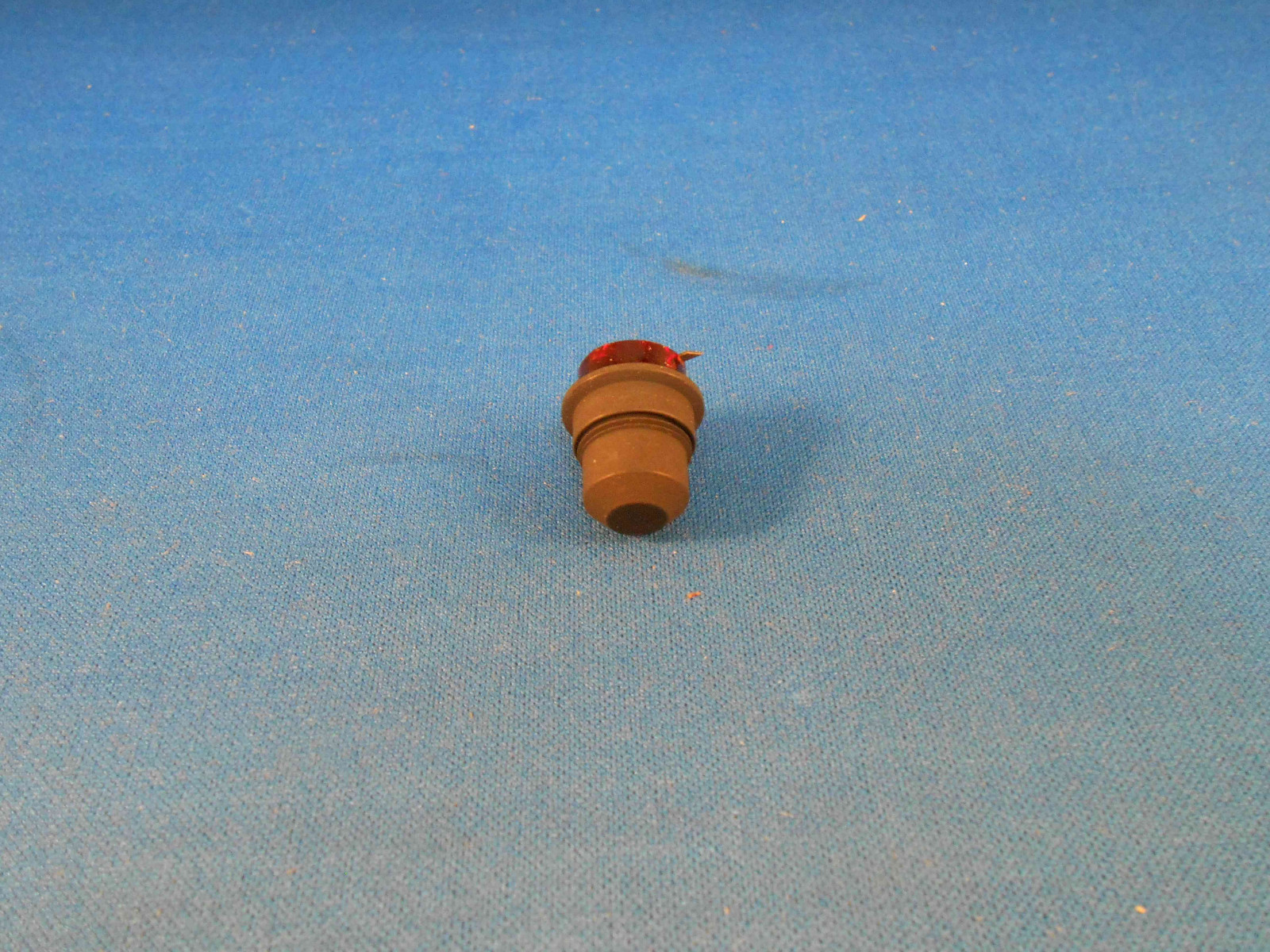 21000-1-327 GRIMES RED LIGHT PANEL OPAQUE CAP LAMP 327 2 QUICK CONNECT ...