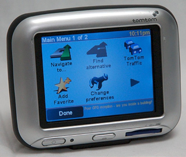 TomTom GO 300 - US (including Puerto Rico), Canada Automotive Mountable ...