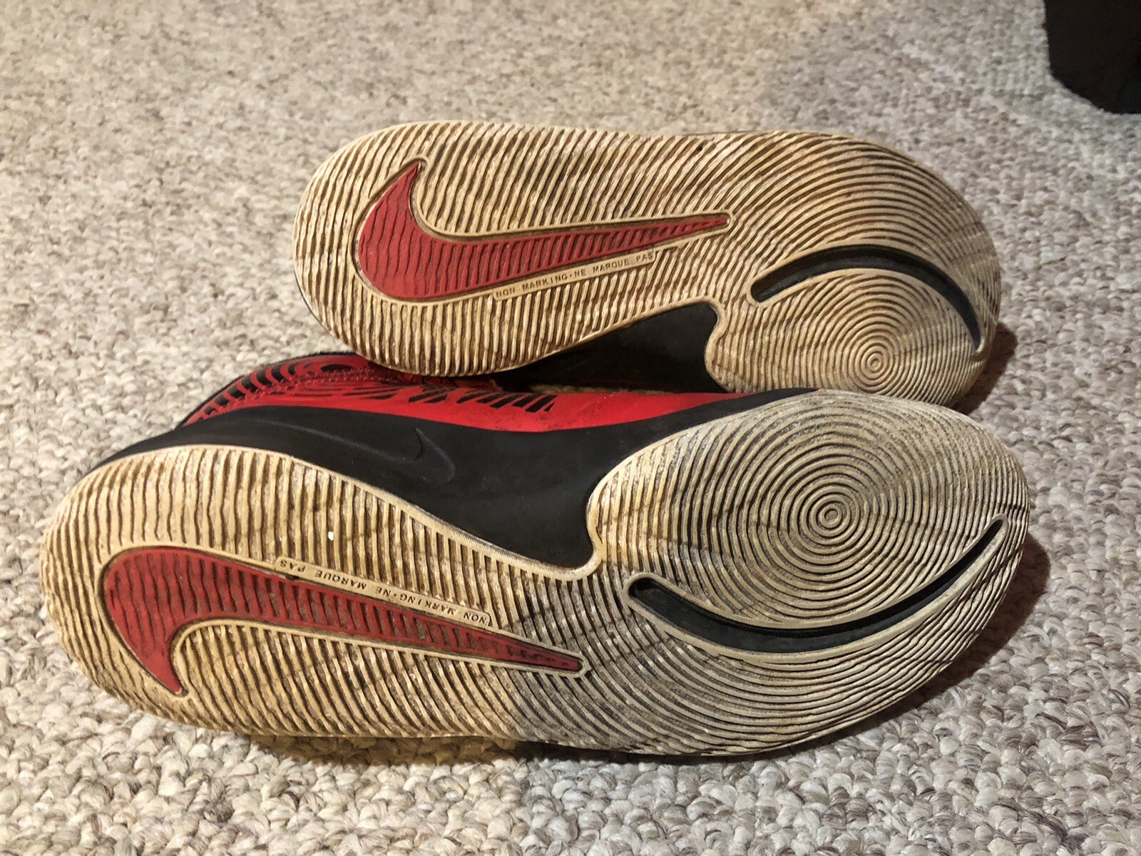 Size 6 (GS) - Nike Team Hustle D10 Low University Red for sale online ...