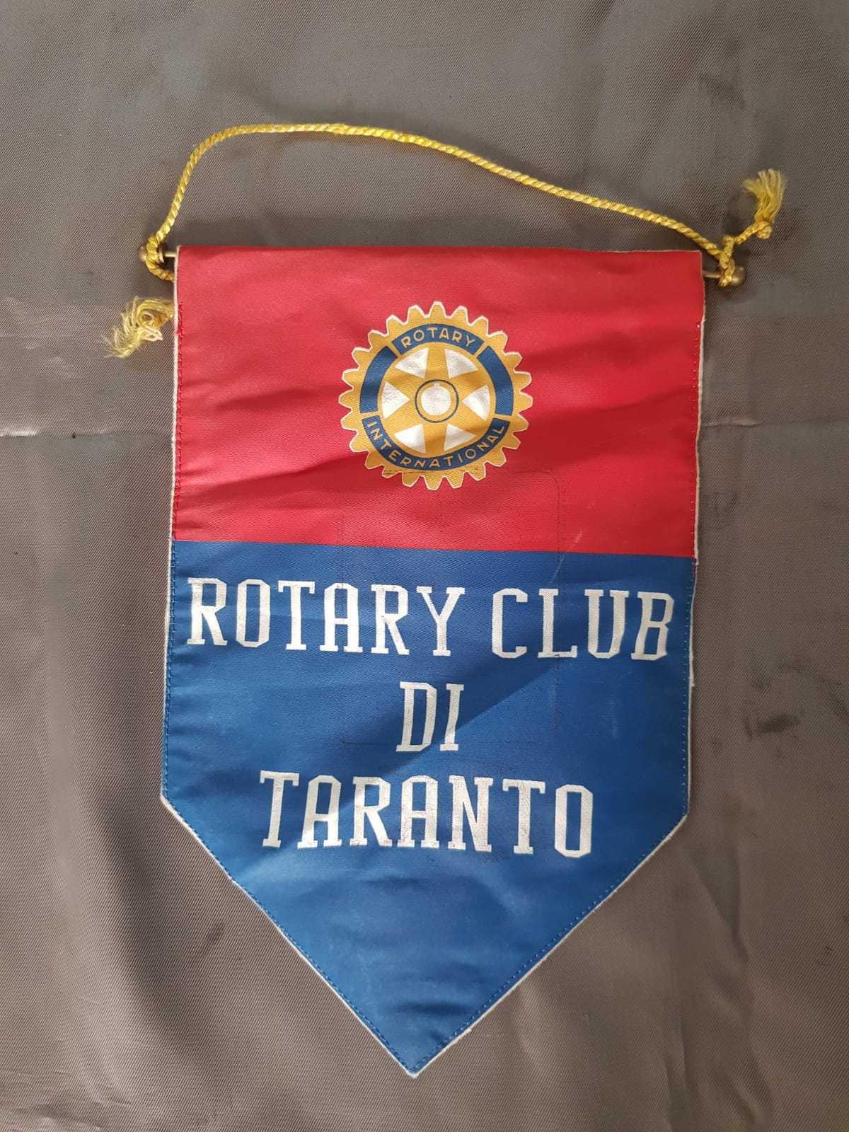 Pennant Rotary Club di Taranto Fiat Osca Abarth Maserati Ferrari | eBay