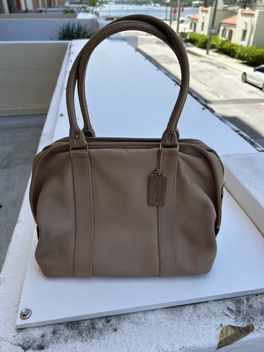 COACH PURSE TAN VERY GOOD SHAPE | eBay