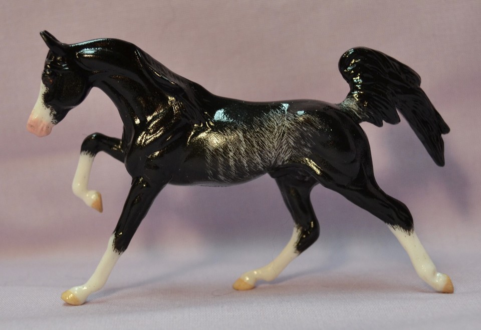 Breyer CM SM Galloping Arabian Stallion GlossyBlack Rabicano Etched by ...