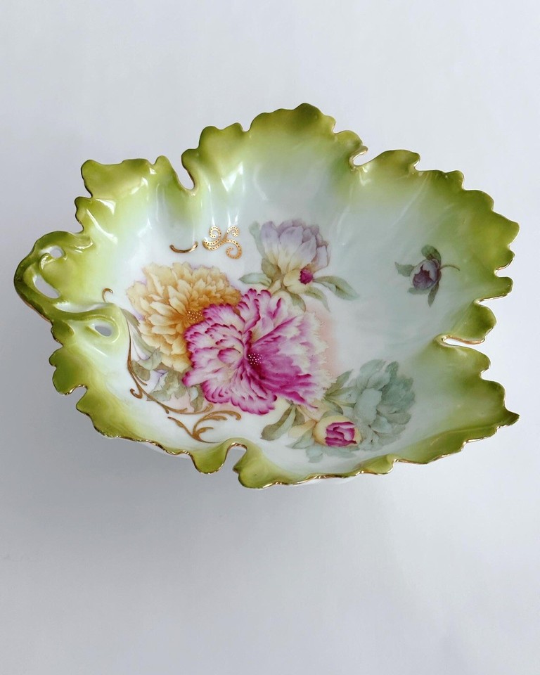 Vintage Porcelain Leaf-Shaped Bavarian Germany Chrysanthemum Bowl 10 ...