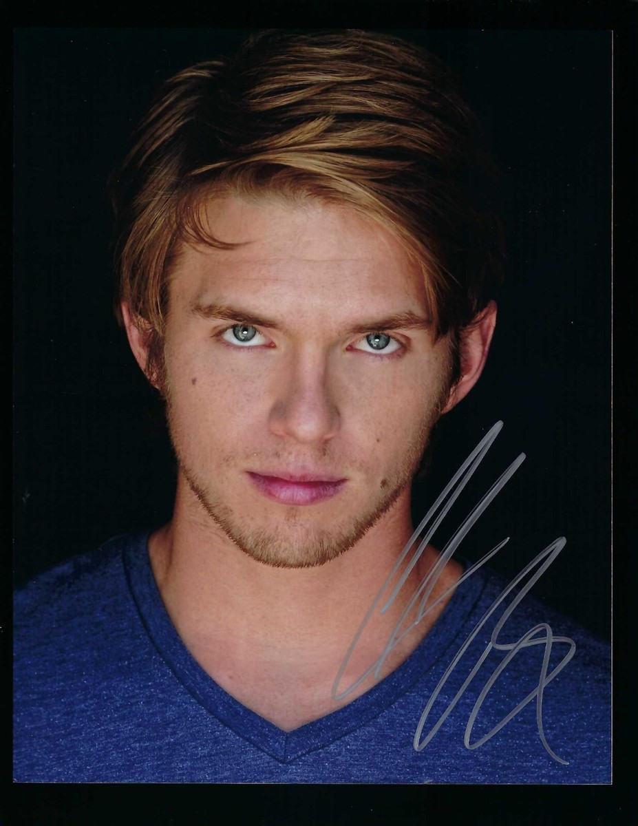 Chris Brochu