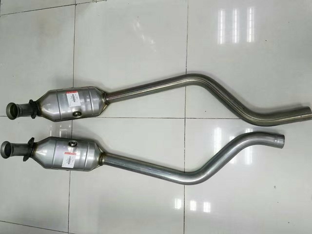 Pair Catalytic Converters for Jaguar XF 3.0 2012-2019 C2Z22930 C2Z20166 ...