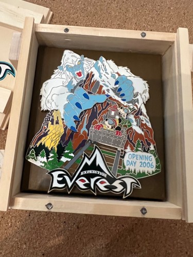 Disney Pin - Expedition Everest Opening Day 2006 Jumbo Animal Kingdom ...