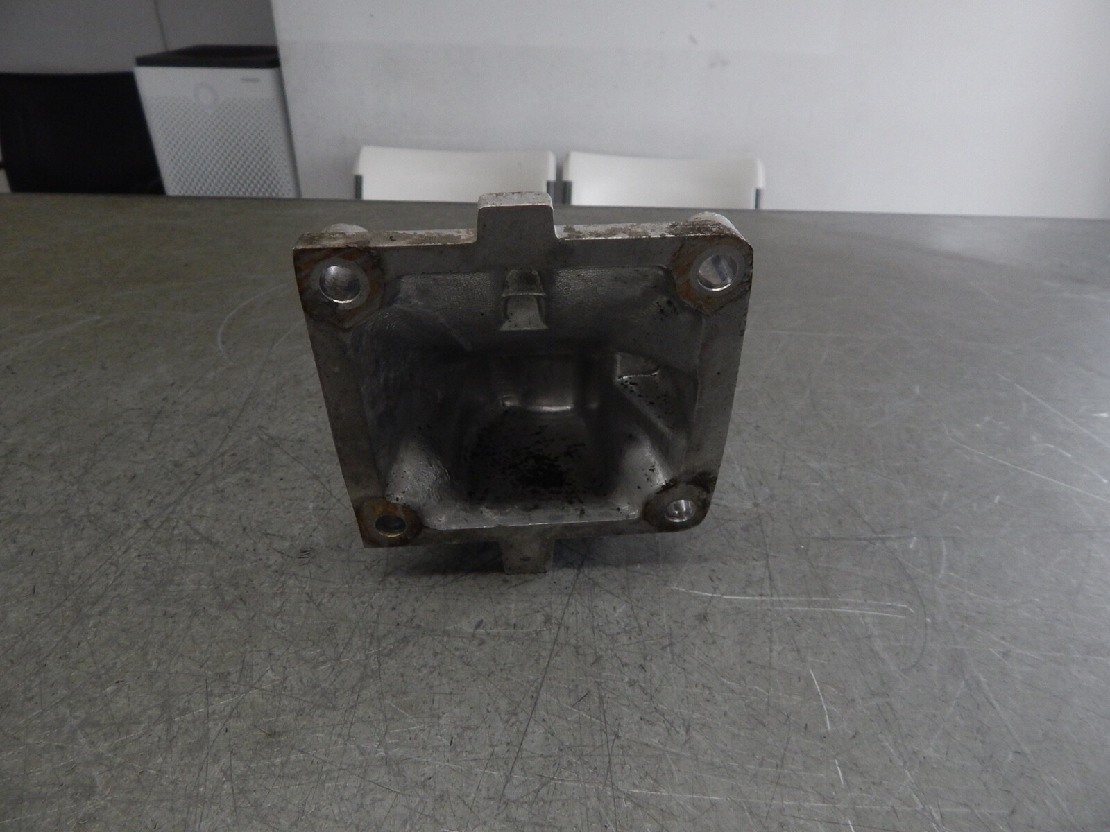 94 MERCEDES E 320 Left Engine Motor Mount 6032233804 1688 for sale ...