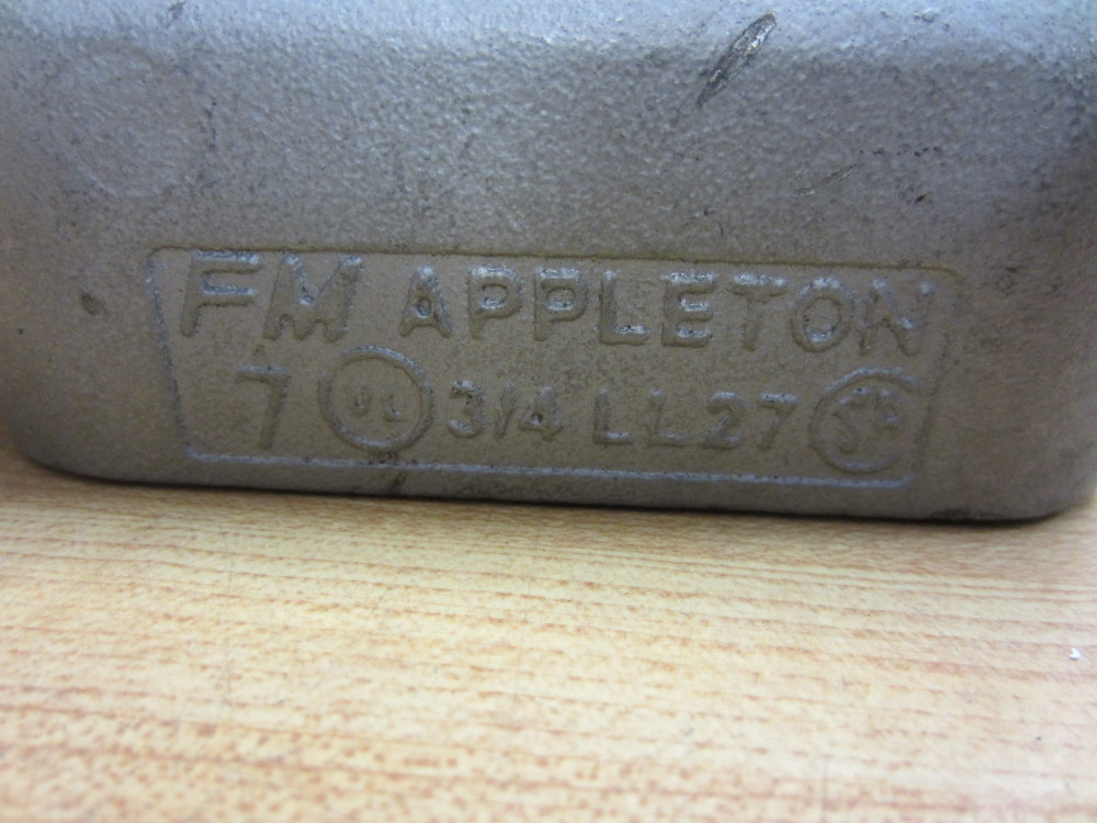 Appleton LL-27 LL27 Conduit Body 3/4" | eBay