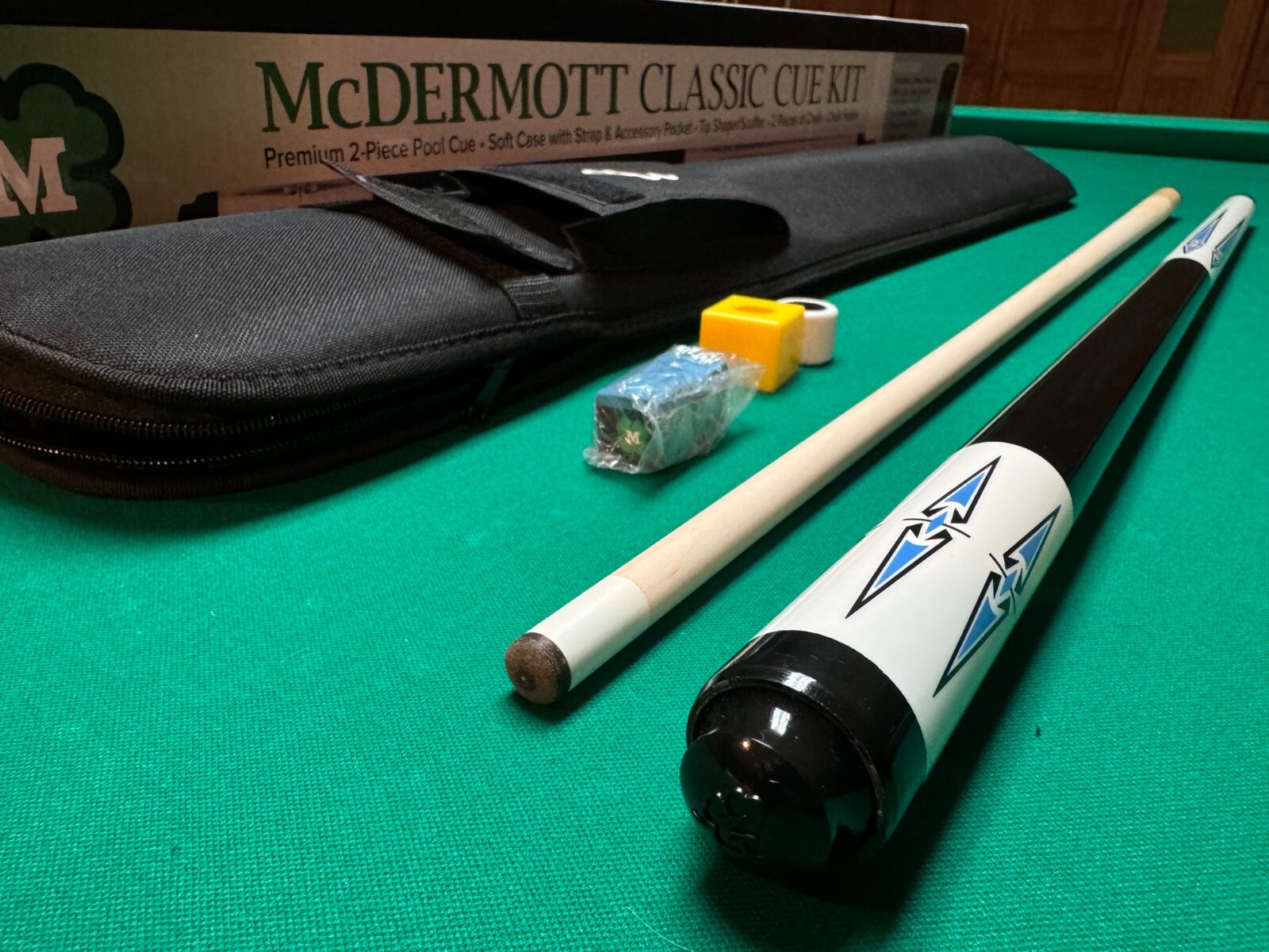 McDermott KIT5 Classic Pool Cue Kit w/Case | eBay